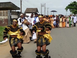 The Efik Traditional Attire; Preserving a Cherished Heritage – Africhroyale